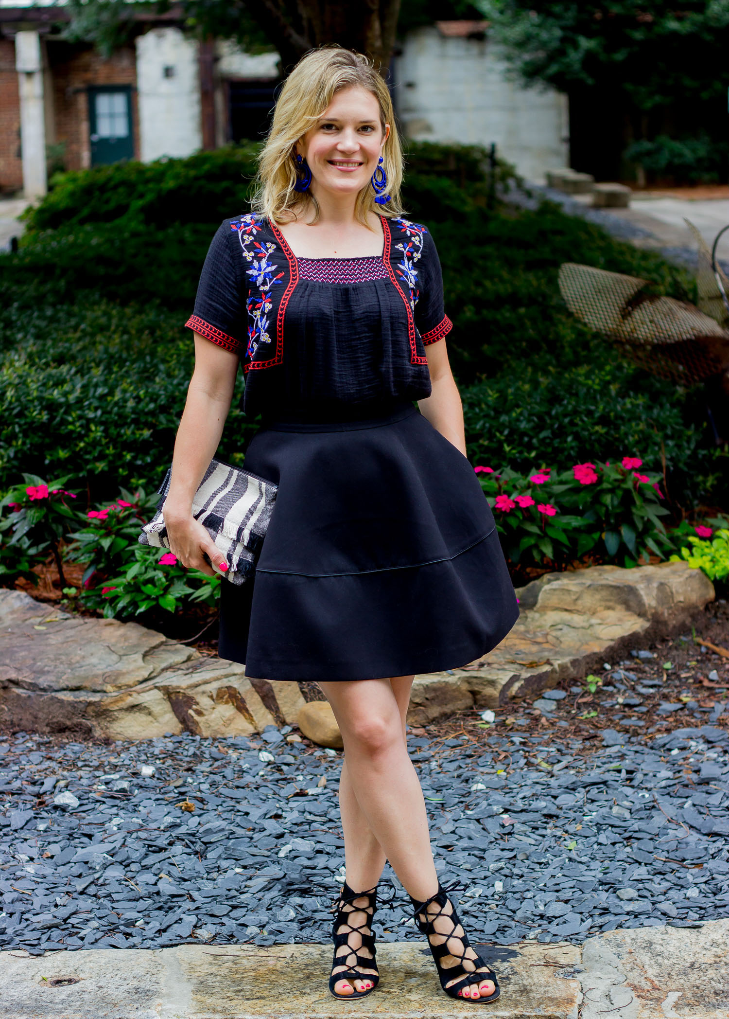 SUMMER OUTFIT IDEA: EMBROIDERED TOP - Belle Meets World